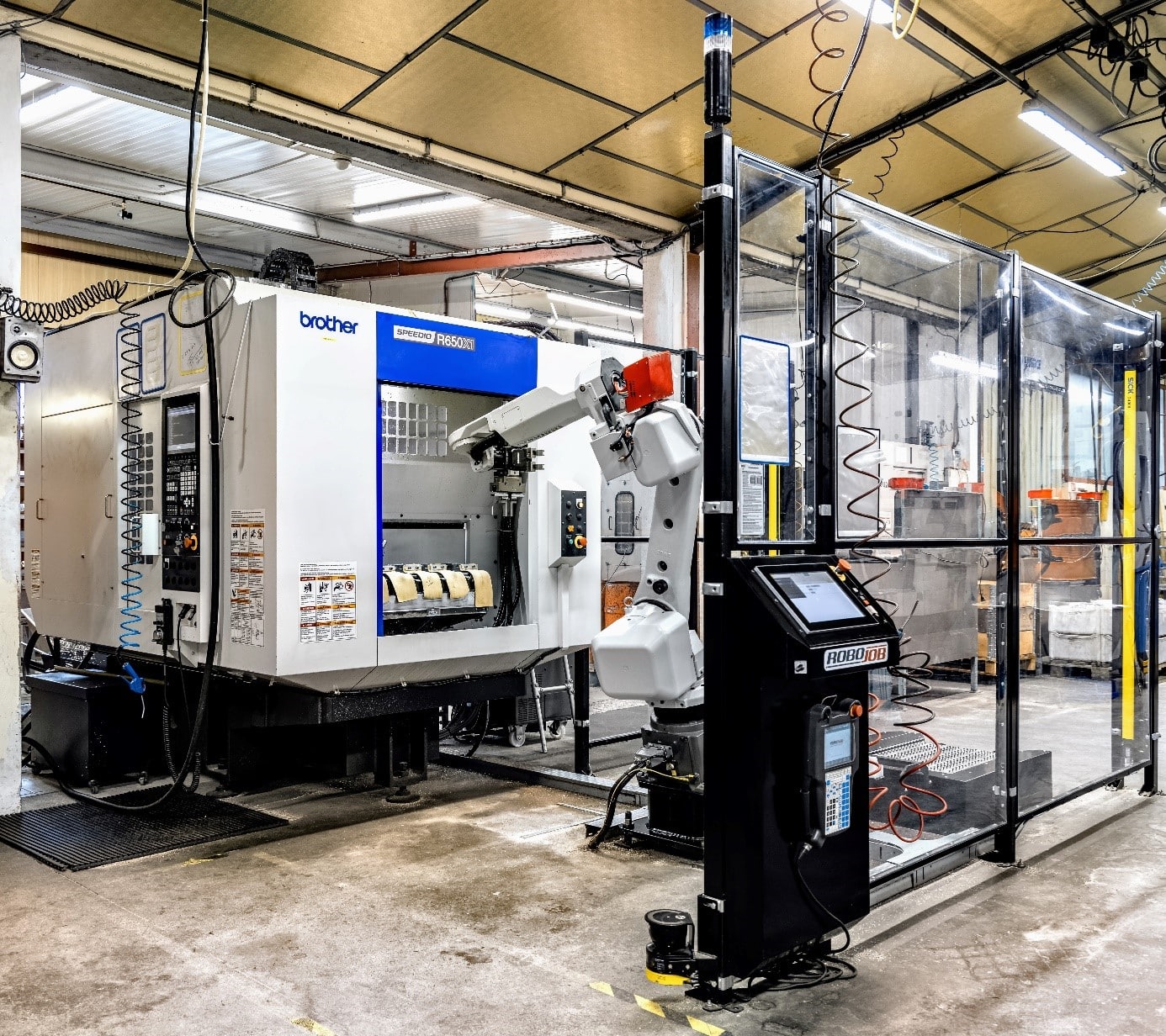 Robotic machining cell - BD Technologies